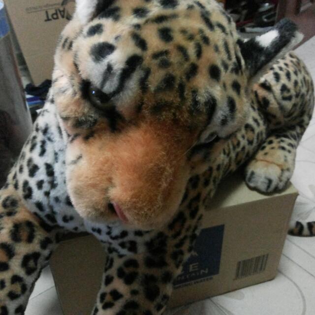 Big Leopard Soft Toy, Hobbies & Toys, Toys & Games on Carousell