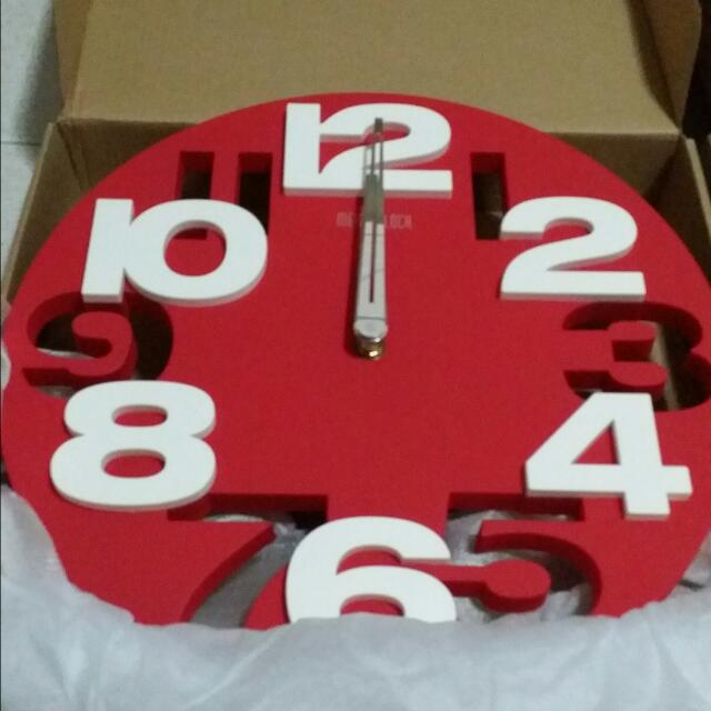 Brand New Meidi Clock - Pop-up Digits, Furniture & Home Living, Home ...