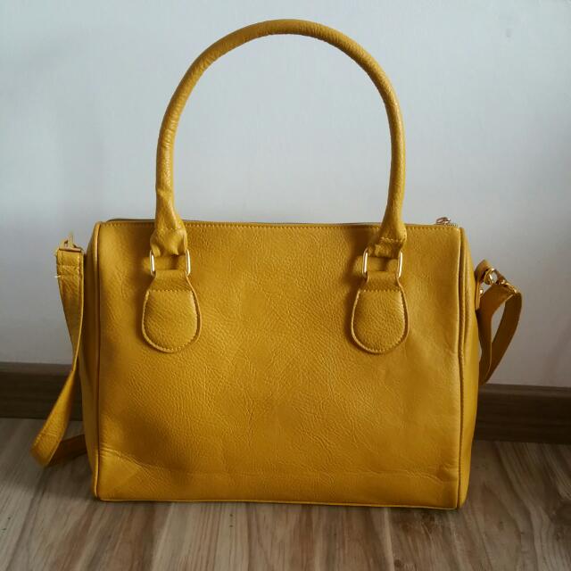 Mustard Bag, Women's Fashion, Bags & Wallets, Cross-body Bags on Carousell