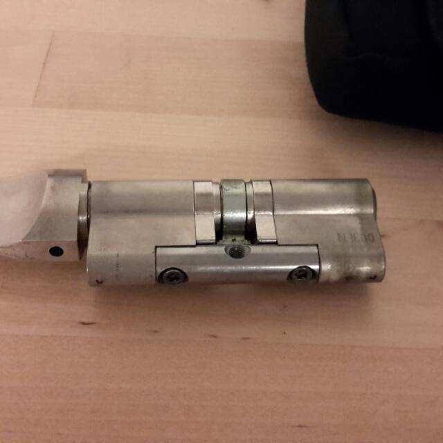 EVVA 3KS PLUS HIGH SECURITY CYLINDER LOCK 4 Keys, Furniture & Home ...