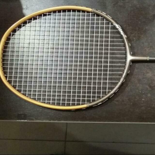 Yonex voltric z force 88 limited edition, Sports Equipment, Sports ...