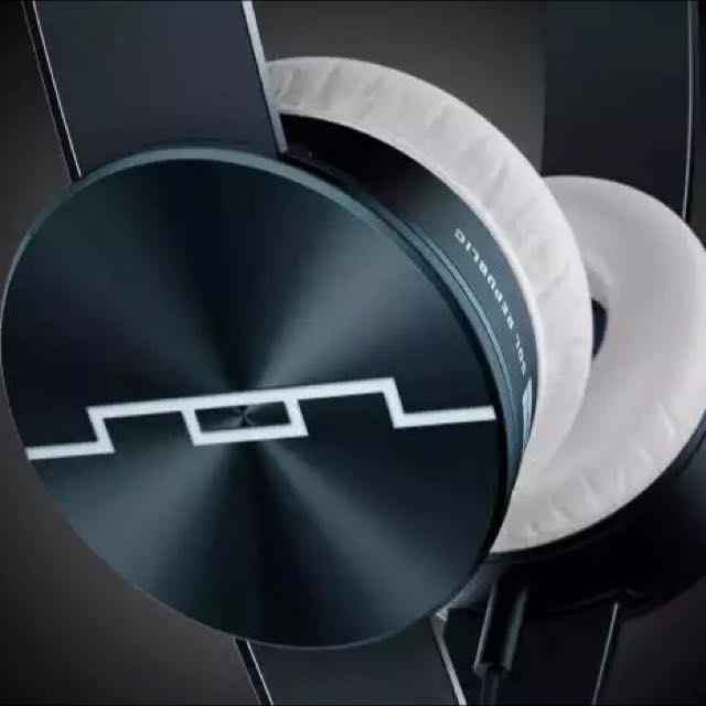 SOL REPUBLIC Tracks Ultra V12 On-Ear Headphones with Remote and Mic ...