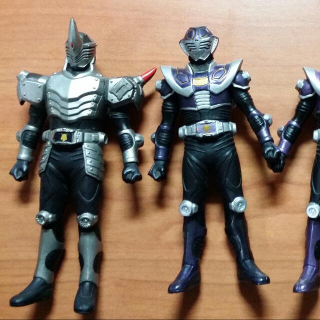 Kamen Rider Ryuki - Rider Figurines Gai, Raia, Ohja & Blank Ohja ...