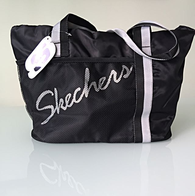 Skechers Waterproof Tote Bag, Sports Equipment, Exercise & Fitness ...