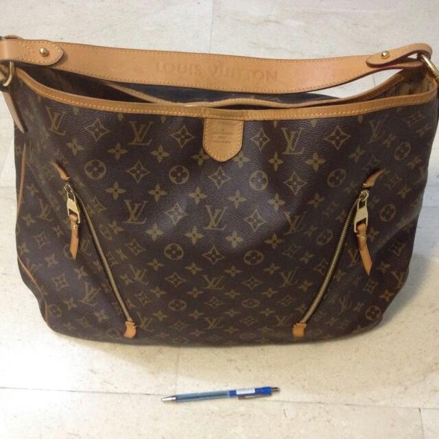 [SALES!!! ] LV Monogram Canvas, Luxury on Carousell