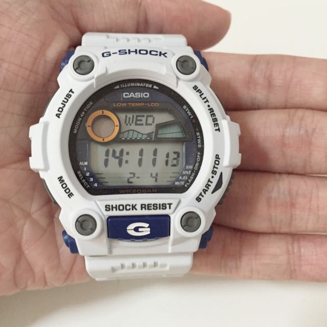 Casio G-shock Watch White, Mobile Phones & Gadgets, Wearables & Smart ...