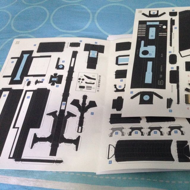 Glock 18C Paper craft, Hobbies & Toys, Toys & Games on Carousell