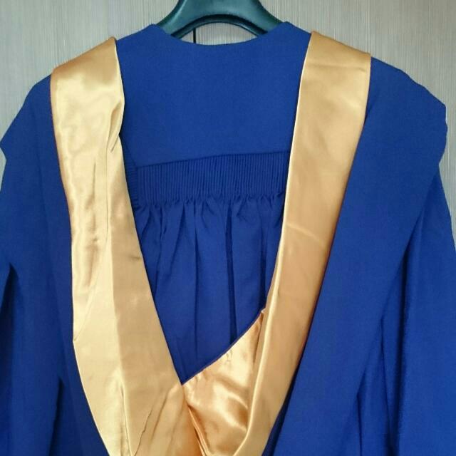 NUS Graduation Gown / NUS Academic Dress, Women's Fashion, Dresses ...