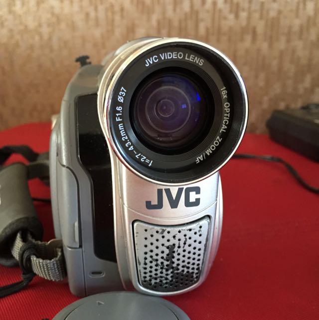JVC Video Camera (reserved), Photography, Video Cameras on Carousell