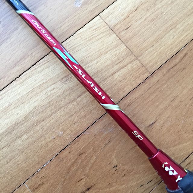 Yonex ArcSaber Z-Slash Taufik Hidayat, Sports Equipment, Sports & Games ...