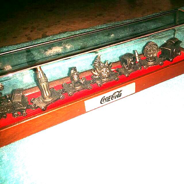 Coca Cola Minature Trains Set, Hobbies & Toys, Memorabilia ...