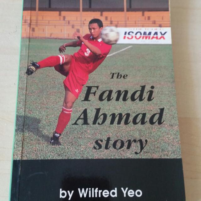 Fandi Ahmad Story Book With Autograph, Hobbies & Toys, Memorabilia & Collectibles, Fan ...