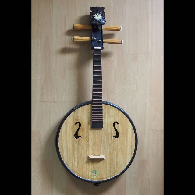 Zhong Ruan, Hobbies & Toys, Music & Media, Musical Instruments on Carousell