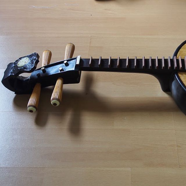 Zhong Ruan, Hobbies & Toys, Music & Media, Musical Instruments on Carousell