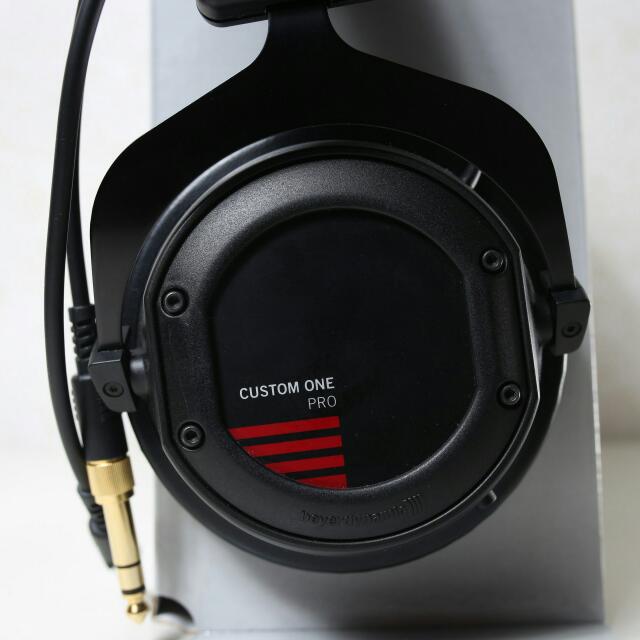 Beyerdynamic Custom One Pro, Computers & Tech, Parts & Accessories ...