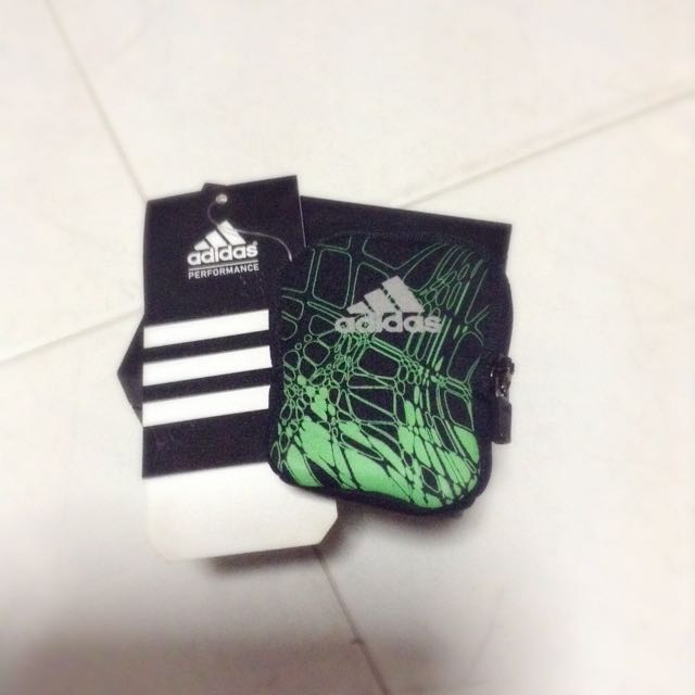 Adidas Running shoe pocket, Women's Fashion, Footwear, Sneakers on ...