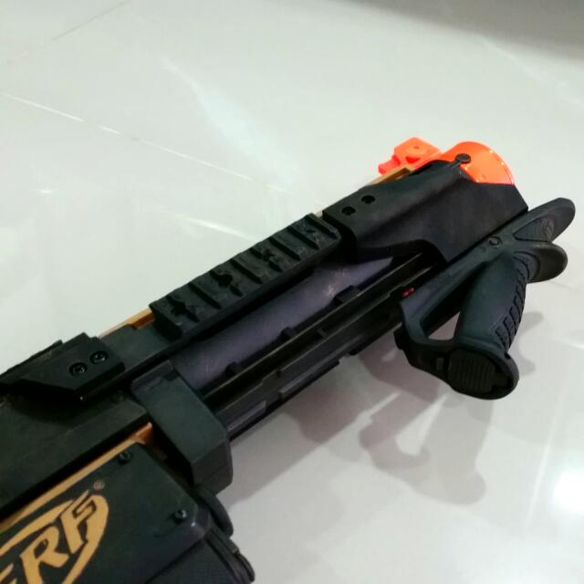Custom-Painted Nerf N-Strike Elite Retaliator c/w SGG, Angle Foregrip ...