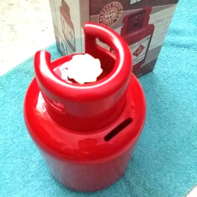 Vintage Gas Cylinder Coin Bank, Hobbies & Toys, Memorabilia ...