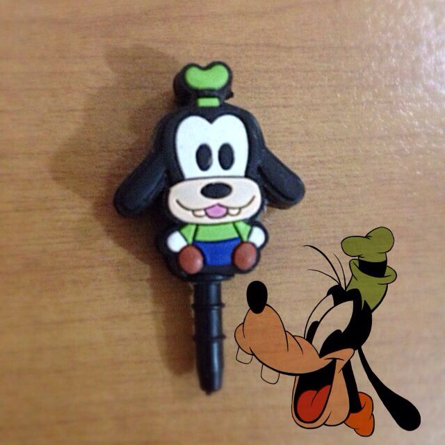 Goofy Dust plug, Furniture & Home Living, Home Improvement ...
