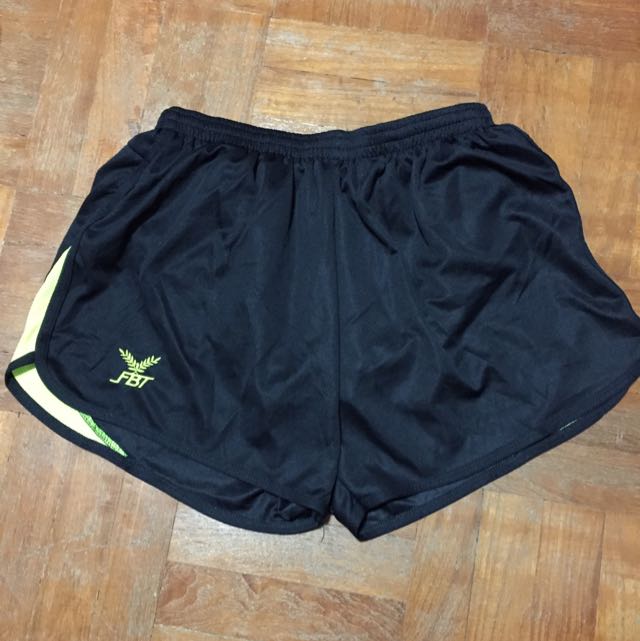 FBT SHORT, Women's Fashion, Bottoms, Shorts on Carousell