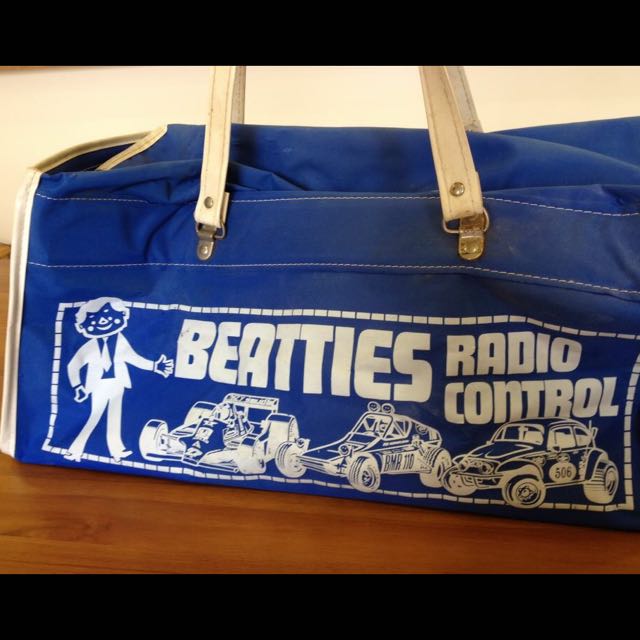 vintage hua hua rc bag. NOT tamiya, hpi, abc hobby, kyosho, yokomo, os ...