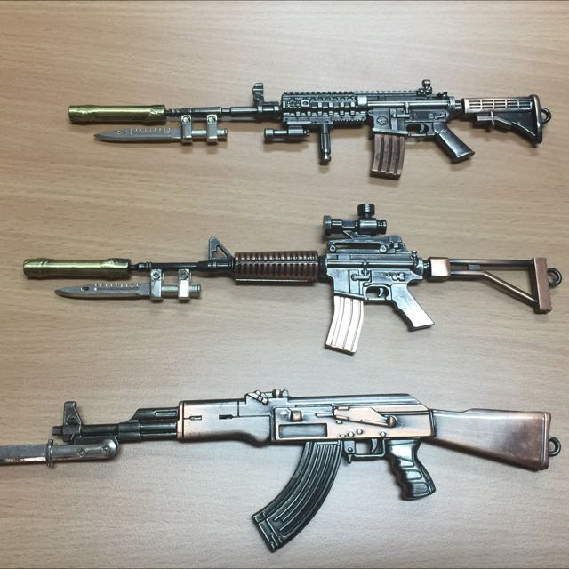 Metal Replica Guns, Hobbies & Toys, Toys & Games on Carousell