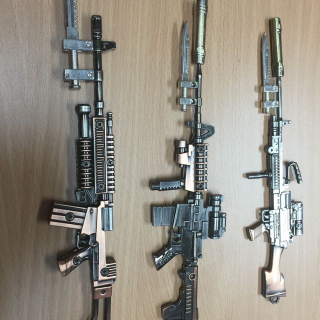 Metal Replica Guns, Hobbies & Toys, Toys & Games on Carousell