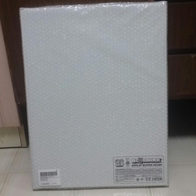 Bearbrick 45 pcs 100% Display Blister Board be@rbrick medicom, Hobbies ...