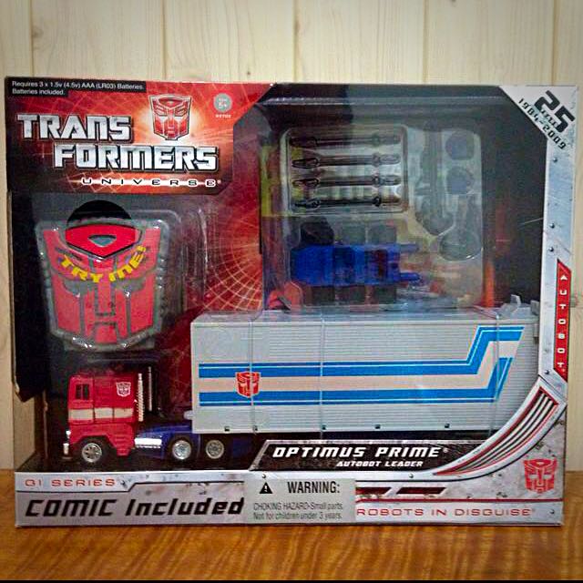Transformer 25th Anniversary Optimus Prime, Hobbies & Toys, Toys ...