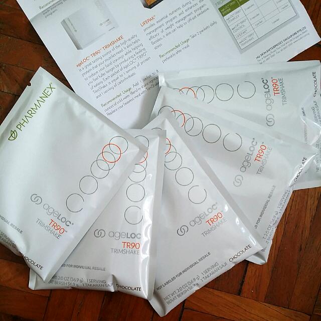 NU SKIN ageLoc TR90 Trimshake Chocolate Flavour, Health & Nutrition ...