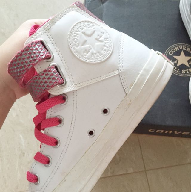 Authentic Converse High Cut, Women's Fashion, Footwear, Sneakers on ...