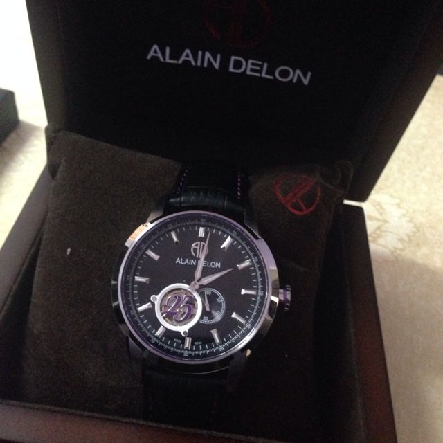 Alain Delon Limited Edition Watch, Women's Fashion, Watches ...