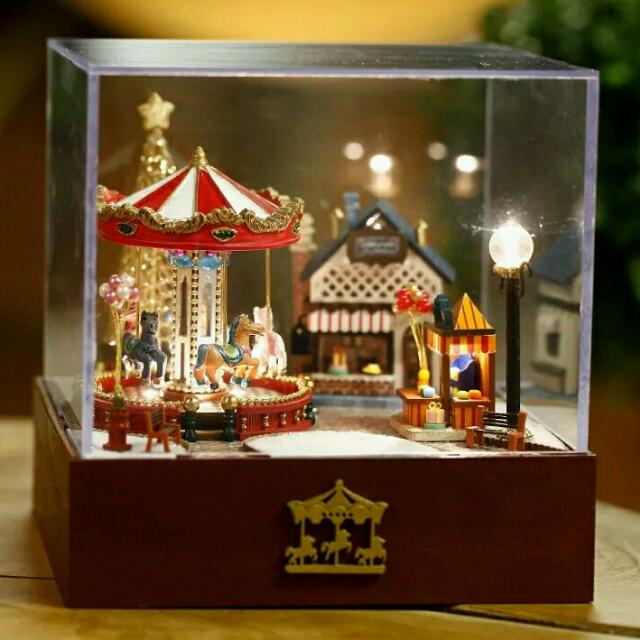 (In stock) DIY Miniature House - Carousel Happy Garden Carnival ...