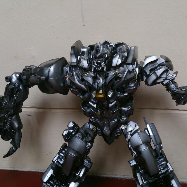(*reserved*) Transformers ROTF Leader Class Megatron Custom And Repint ...