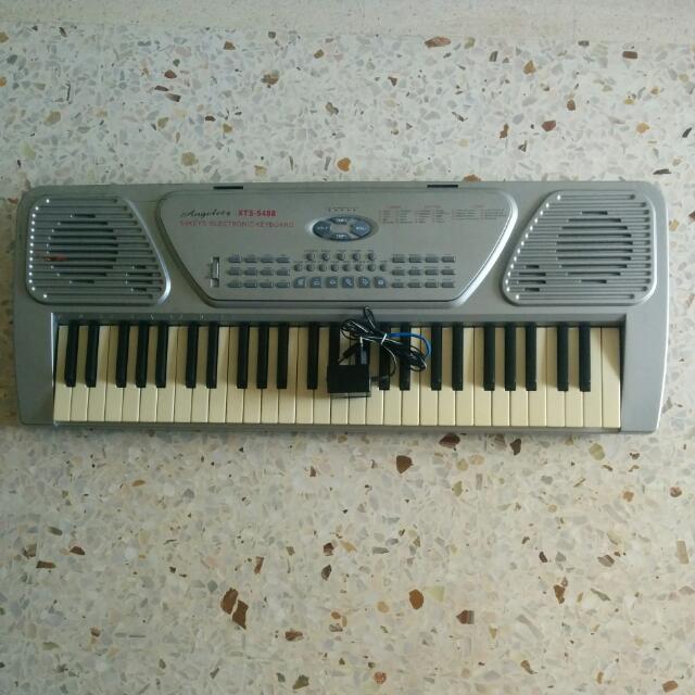 ELECTRONIC KEYBOARD 54KEYS, Hobbies & Toys, Music & Media, Musical ...