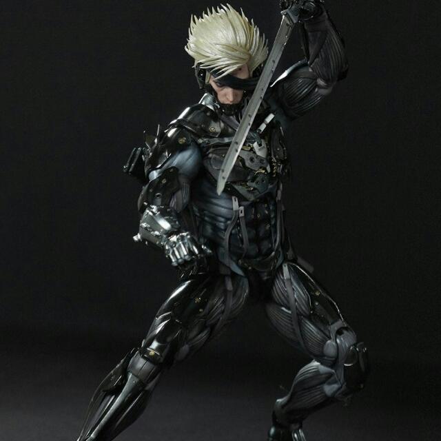 In STOCKS Hot Toys Metal GEAR rising : Revengeance Raiden (Special ...