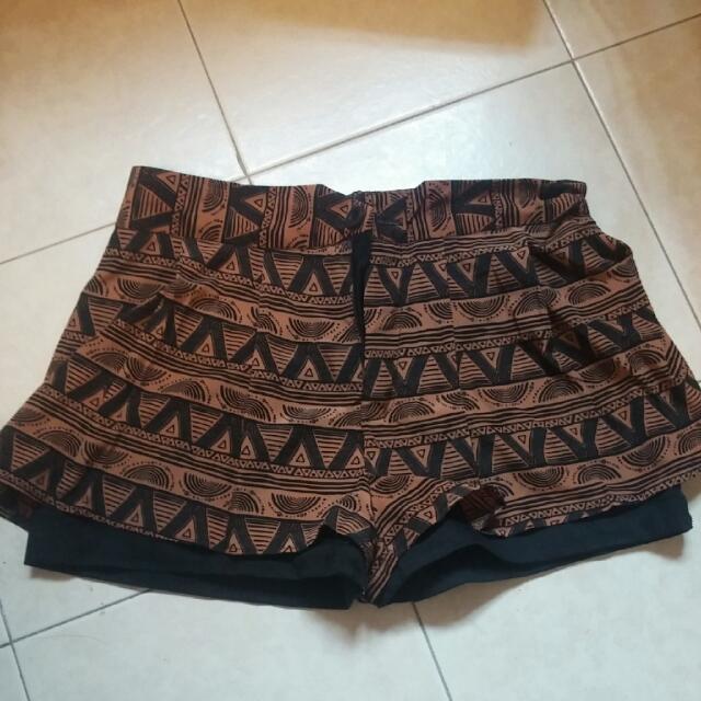 Starlet Short, Women's Fashion, Bottoms, Other Bottoms on Carousell
