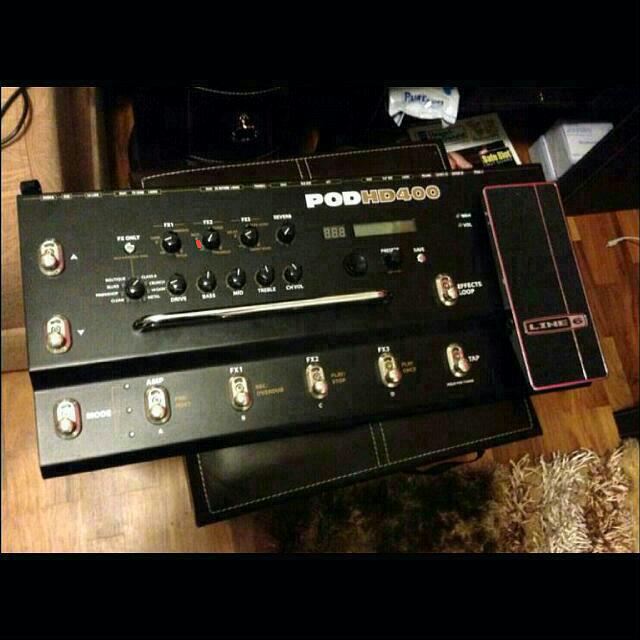 Line 6 POD HD400 FREE GATOR BAG, Hobbies & Toys, Music & Media, Music ...