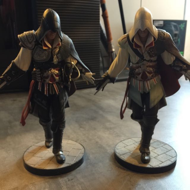Assassin's Creed Collector's Edition Figures, Hobbies & Toys, Toys ...
