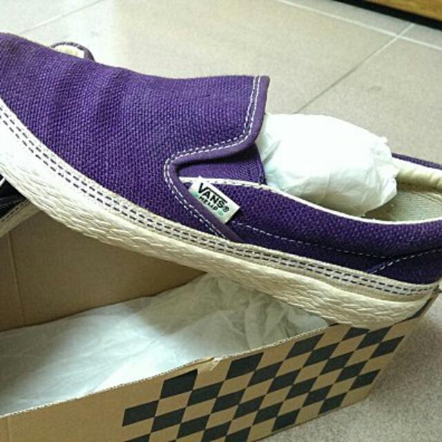 VANS 懶人鞋 日版 限量紫色麻布材質 Us7, 她的時尚, 鞋類, 運動鞋、球鞋在旋轉拍賣