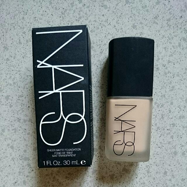 NARS Sheer Matte Foundation In Light6 Ceylan, Beauty & Personal Care ...