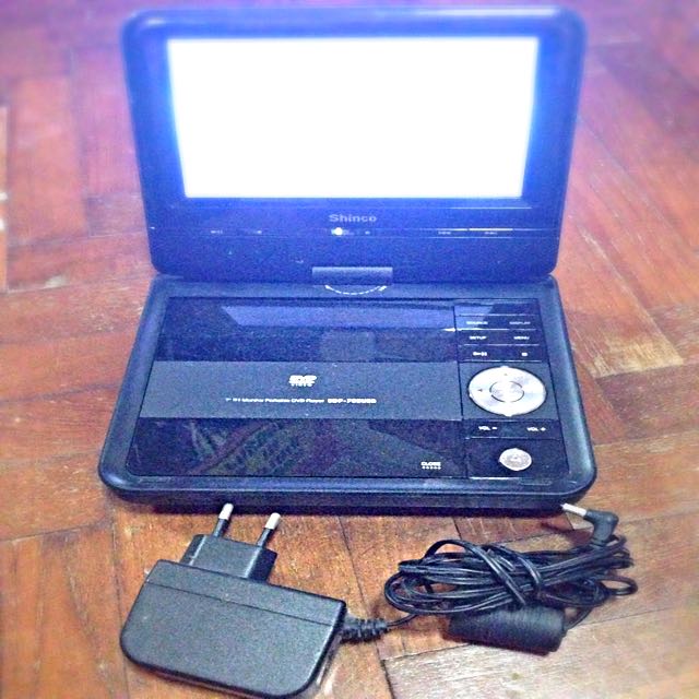 Shinco Portable DVD Player With Adapter., Computers & Tech, Parts ...