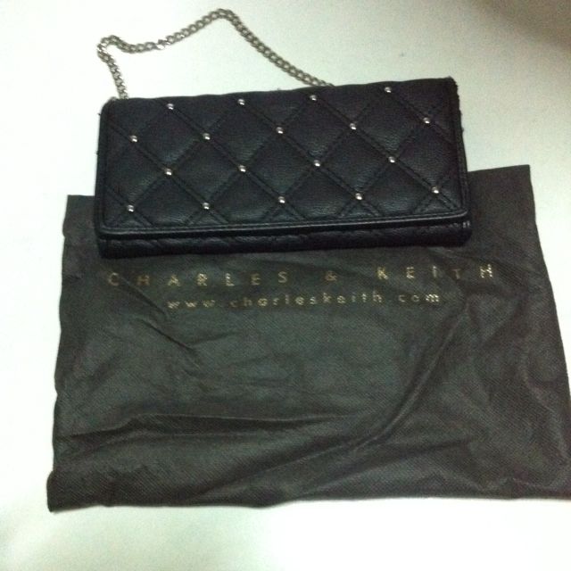 Stud Wallet With Chain, Women's Fashion, Bags & Wallets, Wallets & Card ...