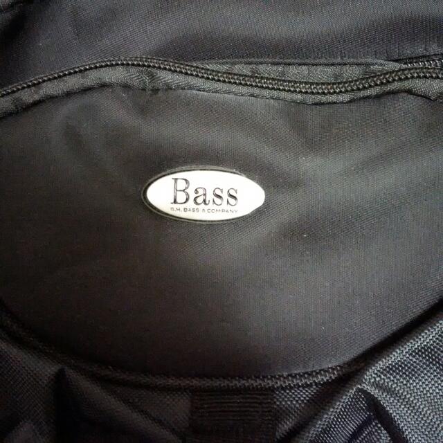 G.H. Bass & Company Backpack, Men's Fashion, Bags, Backpacks on Carousell
