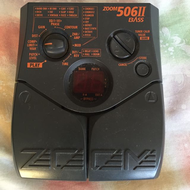 (RESERVED)Zoom 506II bass, Hobbies & Toys, Music & Media, Music ...