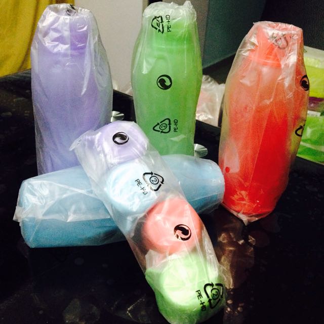 Tupperware Eco Bottles, TV & Home Appliances, Kitchen Appliances, Water ...