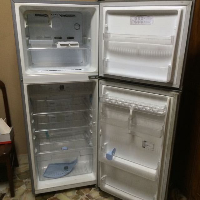 Used Samsung RT-30 MBSS Fridge Freezer, Furniture & Home Living ...