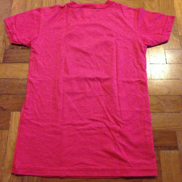 Authentic Junk food Red Froot Loops Bird Tee, Women's Fashion, Tops ...