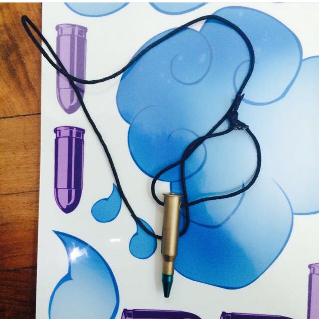 League Of Legends Jinx Bullet Necklace, Hobbies & Toys, Memorabilia ...