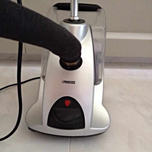 Princess Garment Steamer, Babies & Kids, Baby Nursery & Kids Furniture ...